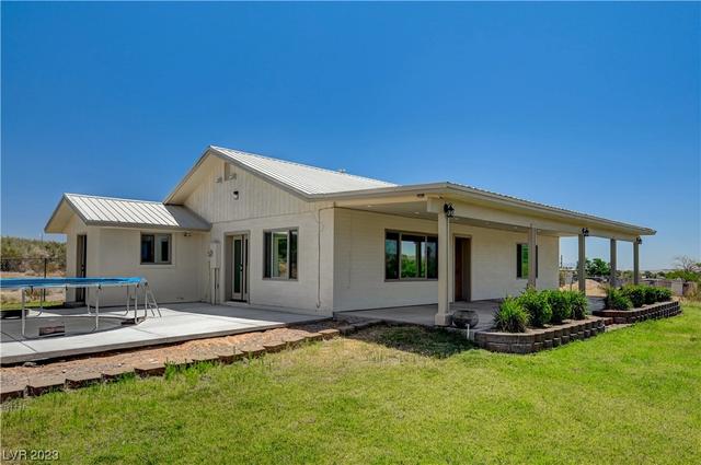 1405 Frehner Ave, Logandale, NV 89021 | 47 Photos - Movoto