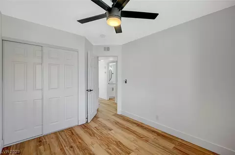 2112 Venus Ave #D, North Las Vegas, NV 89030 | 35 Photos - Movoto