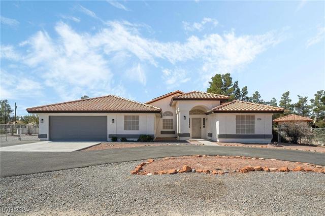 2250 Xenia Ave, Pahrump, NV 89048 | 44 Photos - Movoto