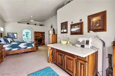 1233 Golf Club Dr, Laughlin, NV 89029 | 52 Photos - Movoto