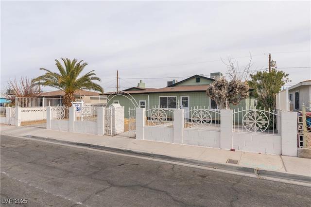 Marble Manor, Las Vegas Duplex & Multi Family For Sale - Movoto