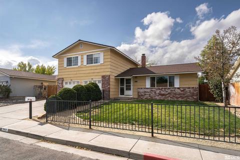 665 Nancy Cir, Reno, NV 89503 | 33 Photos | MLS #220015903 - Movoto