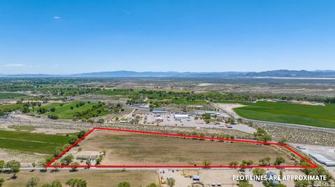 7261 Rockwood Pl, Fallon, NV 89406 | 28 Photos - Movoto