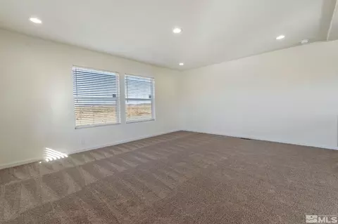2535 Hope Ave, Silver Springs, NV 89429 | 34 Photos - Movoto