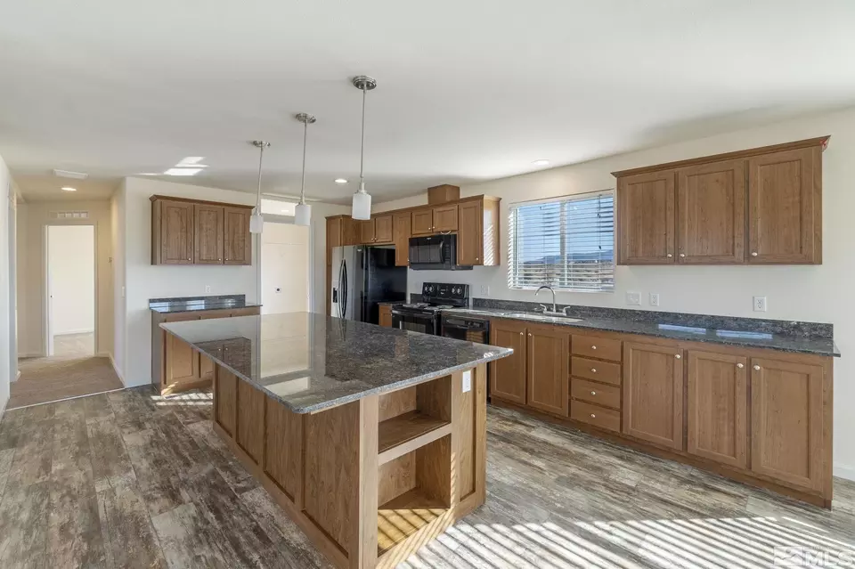 2535 Hope Ave, Silver Springs, NV 89429 | 34 Photos - Movoto