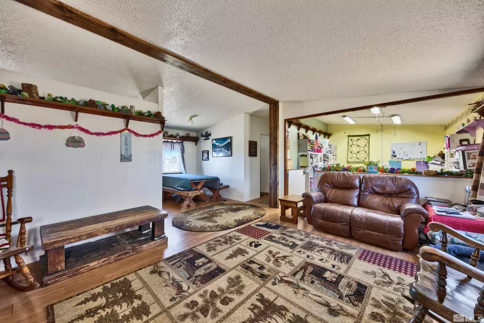 103 N Bybee Ln, Yerington, NV 89447 | 17 Photos - Movoto