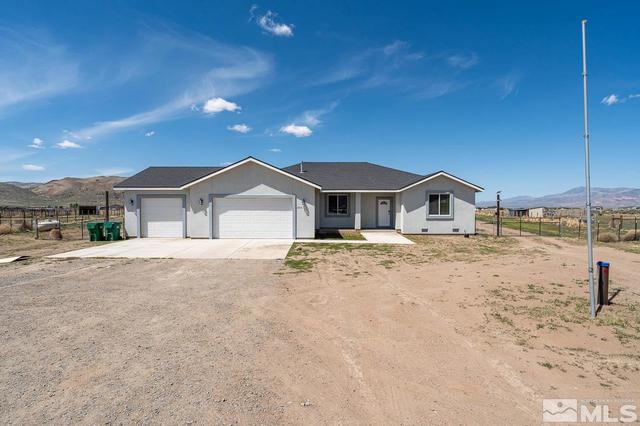 255 Panther Range Ct, Reno, NV 89510 | MLS# 250005553 | 32 Photos - Movoto