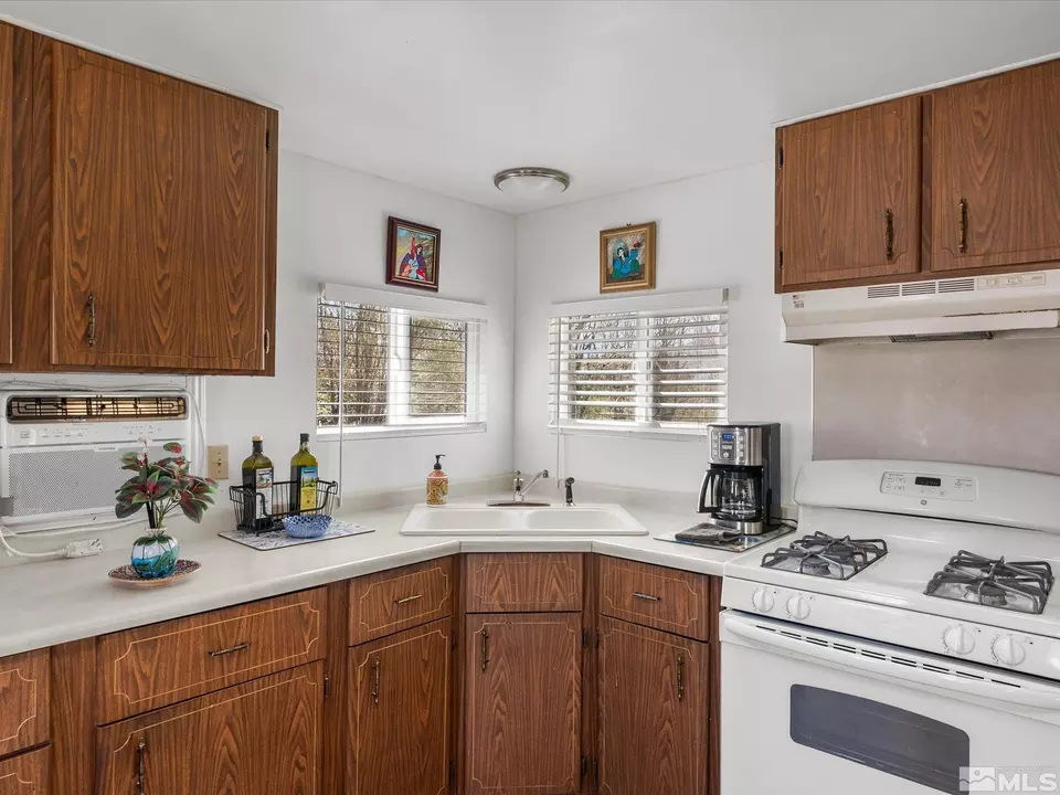 18805 Pinon Pne, Reno, NV 89508 | MLS# 250005654 | 26 Photos - Movoto