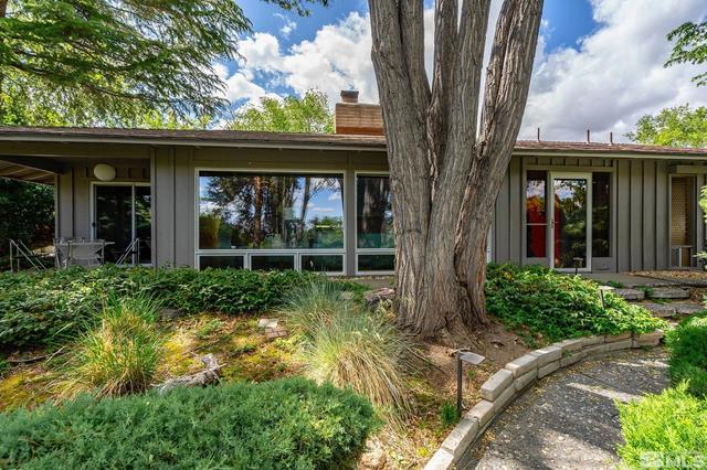 2135 Skyline Blvd, Reno, NV 89509 | MLS# 250006502 | 44 Photos - Movoto