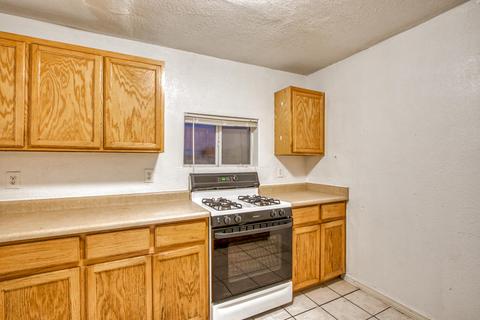 358 Pendale Rd #B, El Paso, TX 79907 | 76 Photos - Movoto