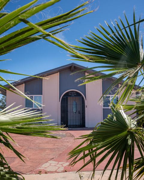 2624 Lake Victoria Dr, El Paso, TX 79936 | 21 Photos - Movoto