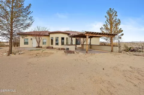 15280 Horizon Blvd, Clint, TX 79836 | 27 Photos - Movoto