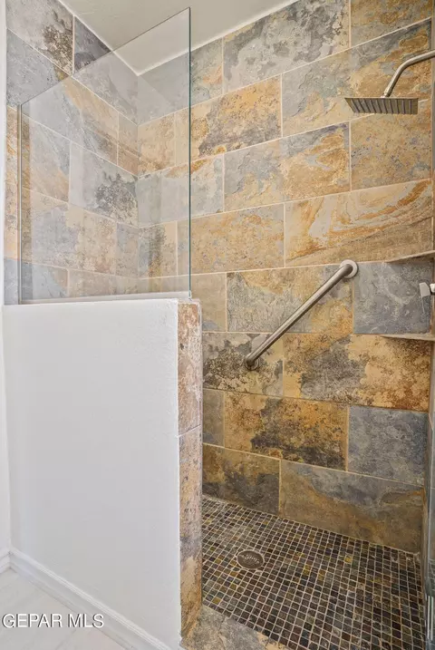 7320 Alpine Dr, El Paso, TX 79915 | 31 Photos - Movoto