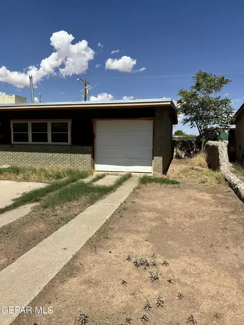 9016 Mount Delano Dr, El Paso, TX 79904 | 15 Photos - Movoto