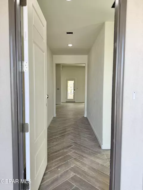 460 Villa Bonita, Clint, TX 79836 | 6 Photos - Movoto