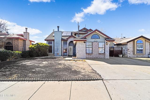 1677 Leroy Bonse Dr, El Paso, TX 79936 | MLS# 916202 | 28 Photos - Movoto