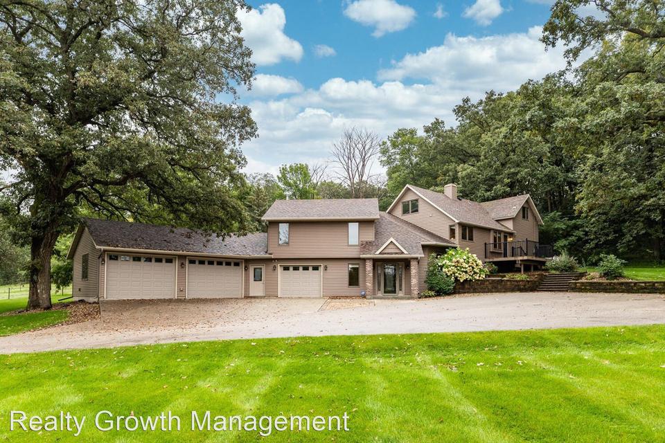 5920 Salem Rd SW, Rochester, MN 55902 | 34 Photos | MLS #48607682 - Movoto