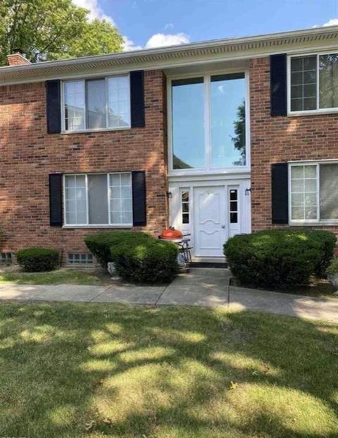 29512 Hoover Rd, Warren, MI 48093 | 8 Photos | MLS #48922061 - Movoto