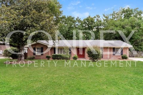 2501 Gladlane Dr, Montgomery, AL 36111 | 13 Photos | MLS #51172875 - Movoto