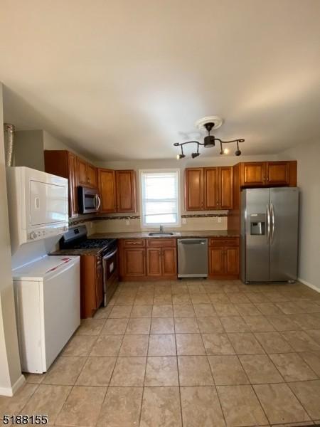 48 James St, Bloomfield, NJ 07003 | 11 Photos | MLS #51289401 - Movoto