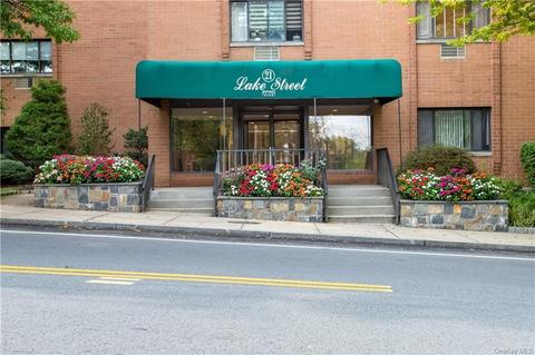 21 Lake St #2c, White Plains, NY 10603 | 21 Photos | MLS #51850564 - Movoto