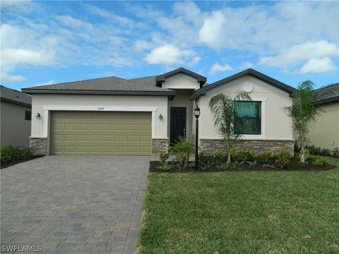3447 Menores Way, Fort Myers, FL 33905 | 25 Photos | MLS #52444601 - Movoto