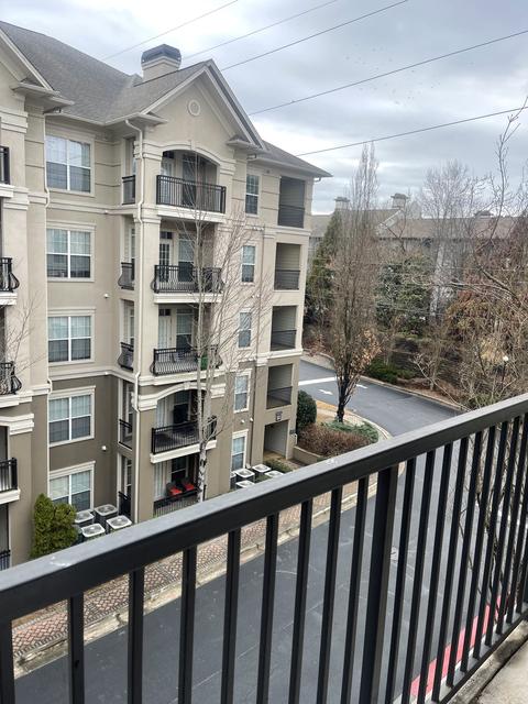 Perimeter Trce E, Atlanta, GA 30346 | 10 Photos | MLS #52530260 - Movoto
