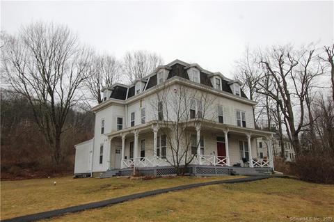 92 Miry Brook Rd, Danbury, CT 06810 | 9 Photos | MLS #52552271 - Movoto
