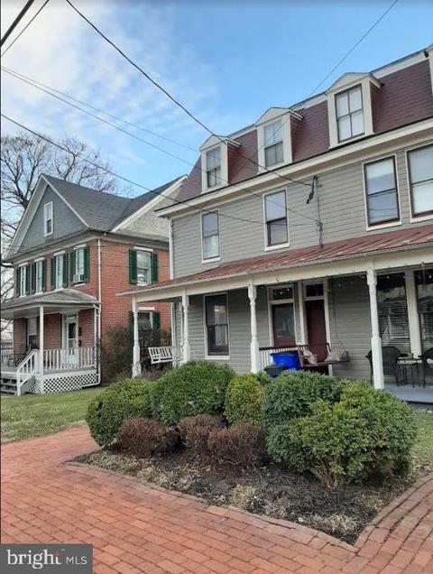 348 E 3rd St, Frederick, MD 21701 | 2 Photos | MLS #52956874 - Movoto