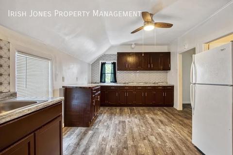 68 Peter St #upperfront, Buffalo, NY 14207 | 14 Photos | MLS #53701968 ...