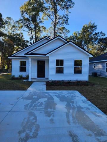 1607 Dr Martin Luther King Jr Mem Rd #1, Crawfordville, FL 32327 | 26 ...