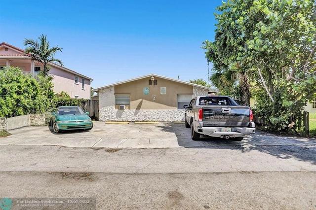 720 SW 6th St #1, Dania Beach, FL 33004 | 18 Photos - Movoto