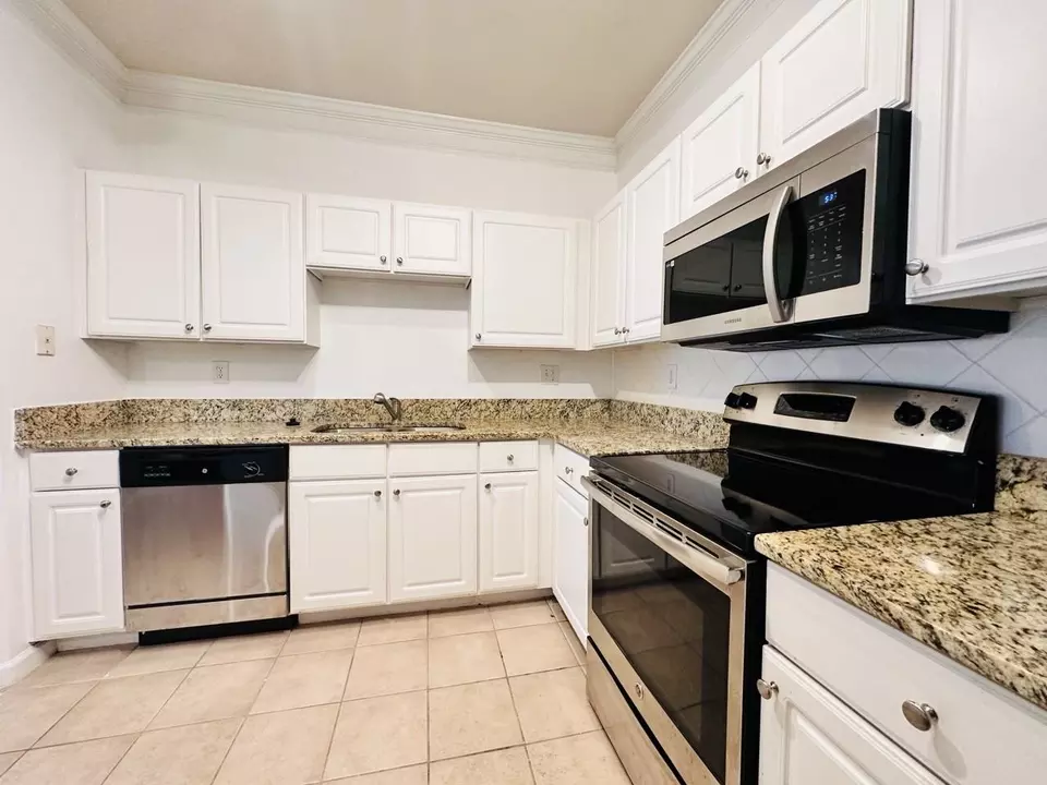 1850 Cotillion Dr #4218, Dunwoody, GA 30338 | 13 Photos - Movoto