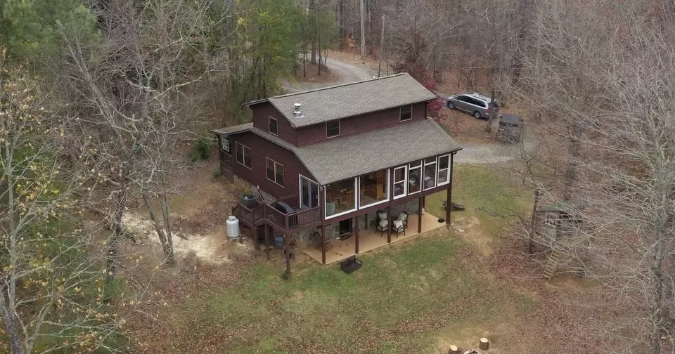 208 Wolf Trce #NA, Blue Ridge, GA 30513 | 20 Photos - Movoto