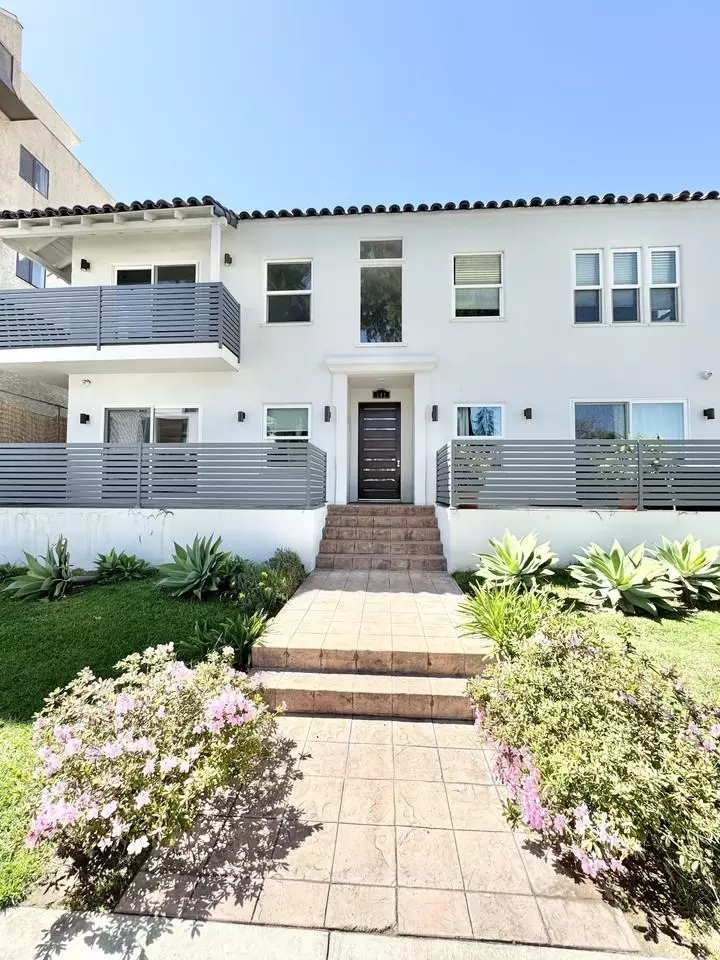 141 N Swall Dr #6, Los Angeles, CA 90048 | 13 Photos - Movoto