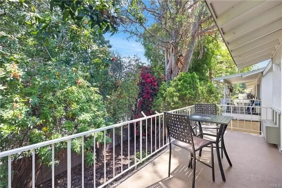 124 Via Estrada, Laguna Woods, CA 92637 | 13 Photos - Movoto