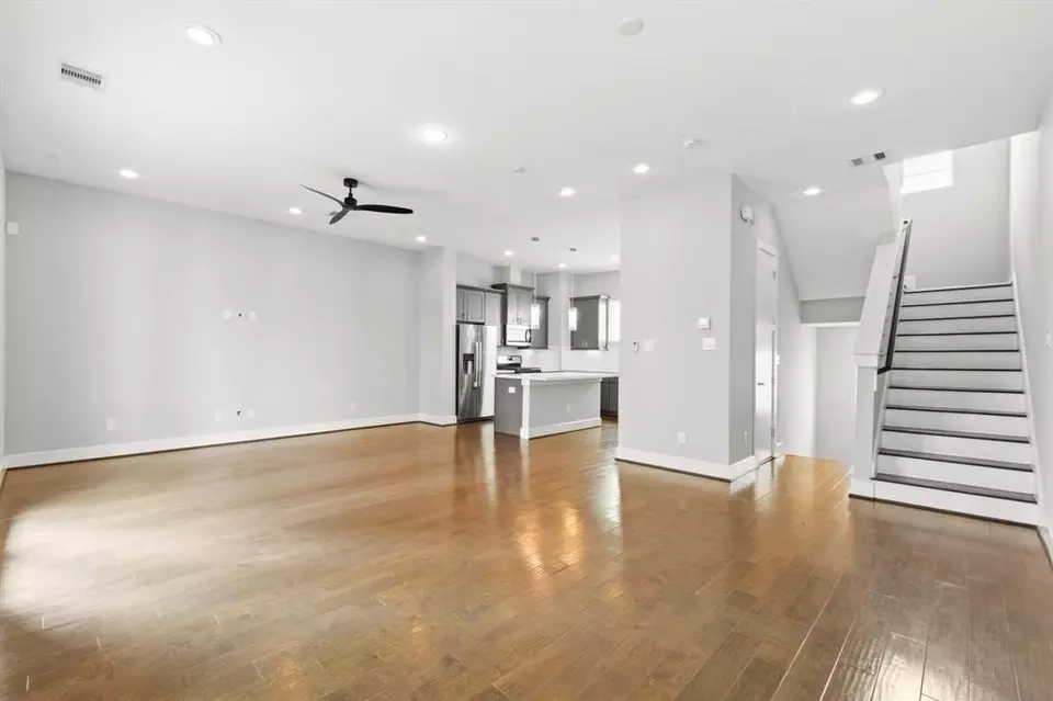 2627 Hutchins St #2627, Houston, TX 77004 | 14 Photos - Movoto