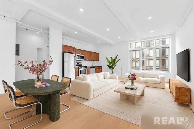 97 Grand Ave #8B, Brooklyn, NY 11205 | 8 Photos - Movoto