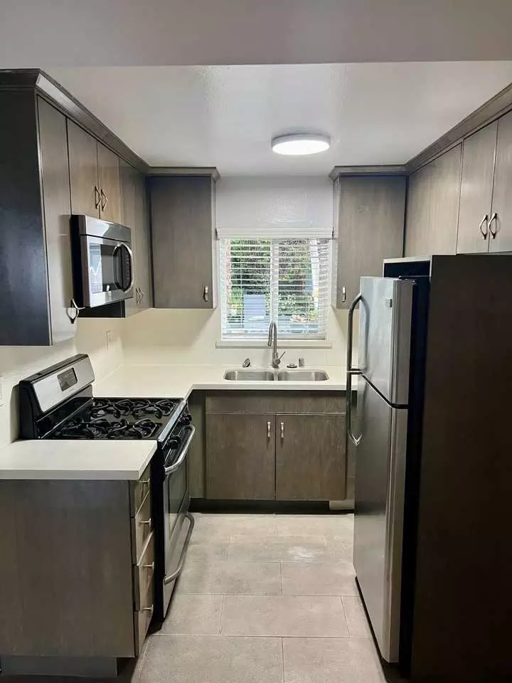 6337 Primrose Ave #6, Los Angeles, CA 90068 | 15 Photos - Movoto