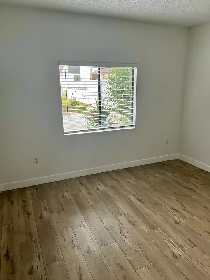 6337 Primrose Ave #6, Los Angeles, CA 90068 | 15 Photos - Movoto