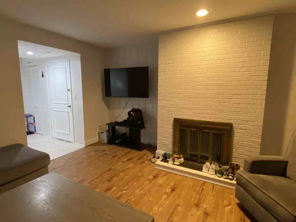 229 Bacon Pond Rd #232, Woodbury, CT 06798 | 17 Photos - Movoto