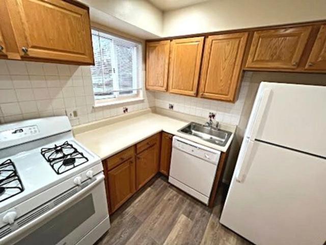82 Finderne Ave, Bridgewater, NJ 08807 | 27 Photos - Movoto