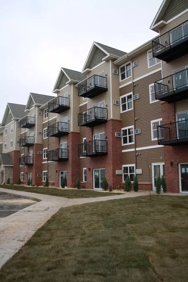300 Red Wing Ave S, Red Wing, MN 55066 | 35 Photos - Movoto