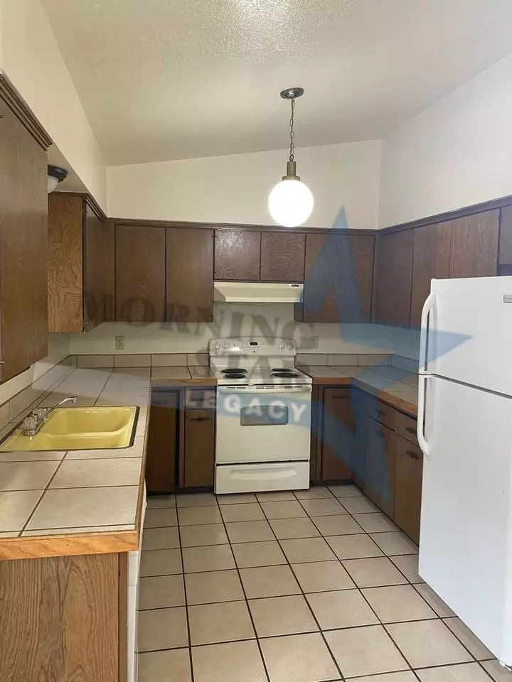 2913 Los Amigos Ct, Las Cruces, NM 88011 | 18 Photos - Movoto