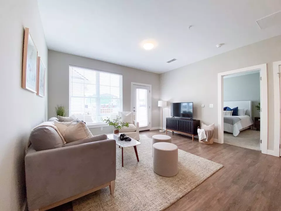 4775 Amity Dr #4885-202, Fort Wayne, IN 46845 | 43 Photos - Movoto