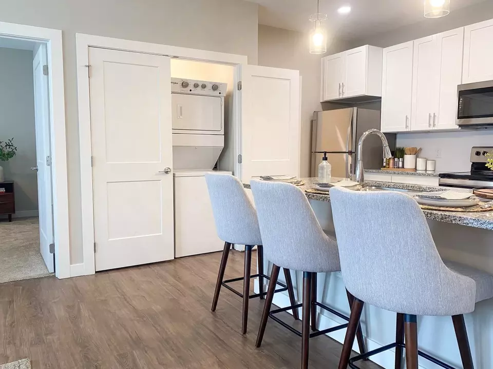 4775 Amity Dr #4885-202, Fort Wayne, IN 46845 | 43 Photos - Movoto