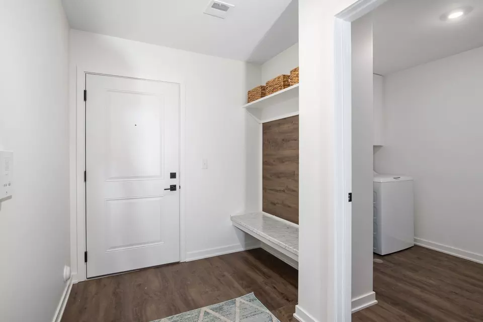 3500 60th St SE #302, Caledonia, MI 49316 | 39 Photos - Movoto