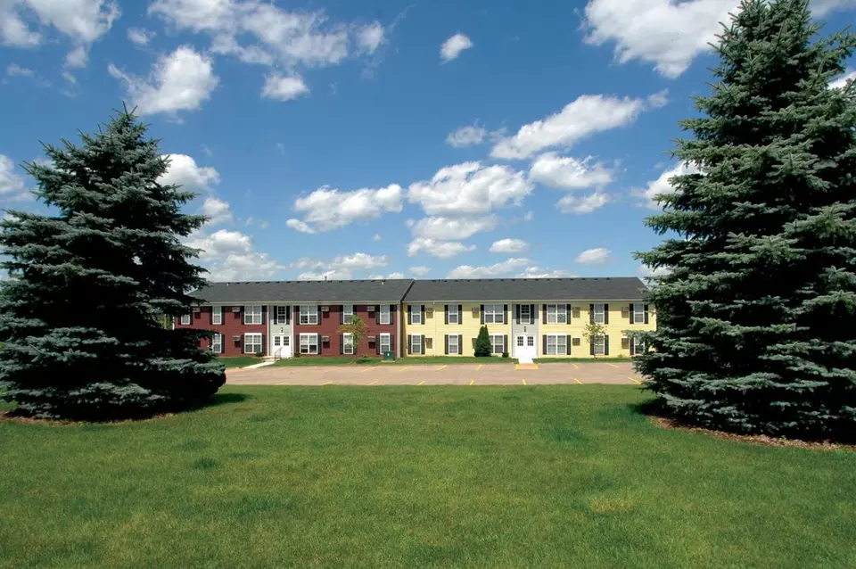 30791 Jeffrey Ct #06-104, New Hudson, MI 48165 | 10 Photos - Movoto