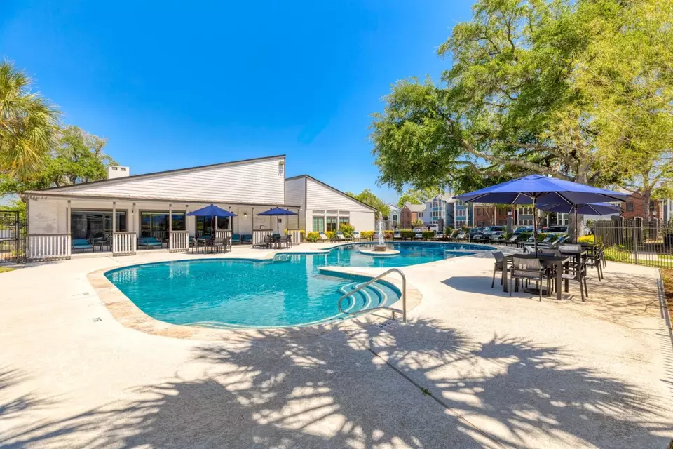 13101 Briar Forest Dr #4612, Houston, TX 77077 | 69 Photos - Movoto