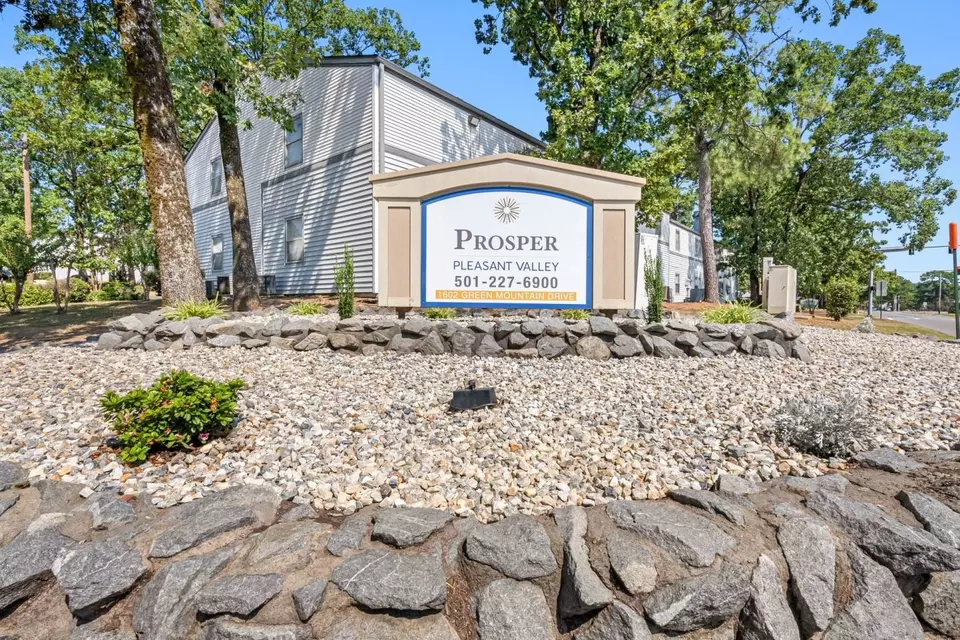 1602 Green Mountain Dr #424, Little Rock, AR 72211 | 26 Photos - Movoto